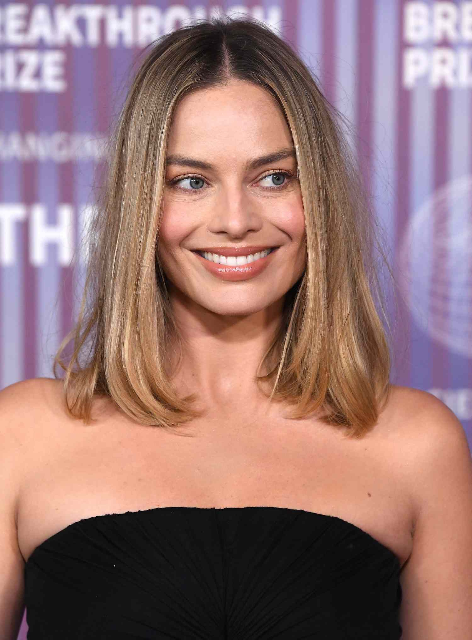 Margot Robbie - Biografia, Filmes e Informações Pessoais